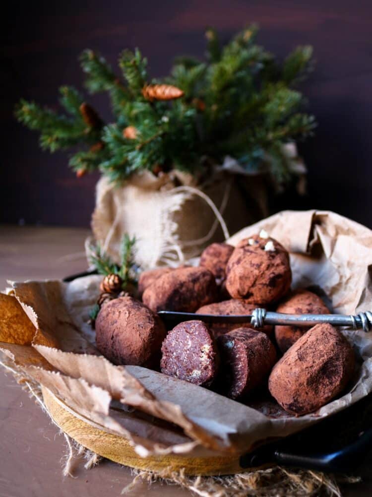 Mini “Potatoes” Cakes - No-Bake Chocolate Cookie Dessert