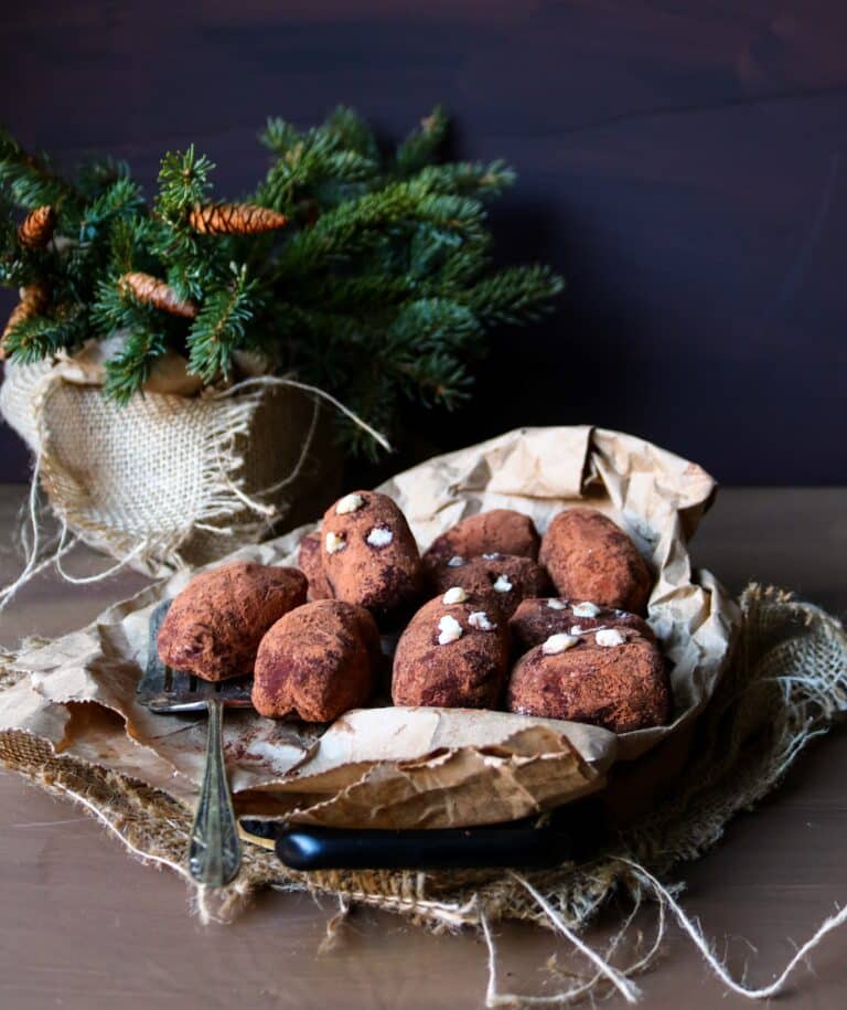 Mini “Potatoes” Cakes - No-Bake Chocolate Cookie Dessert