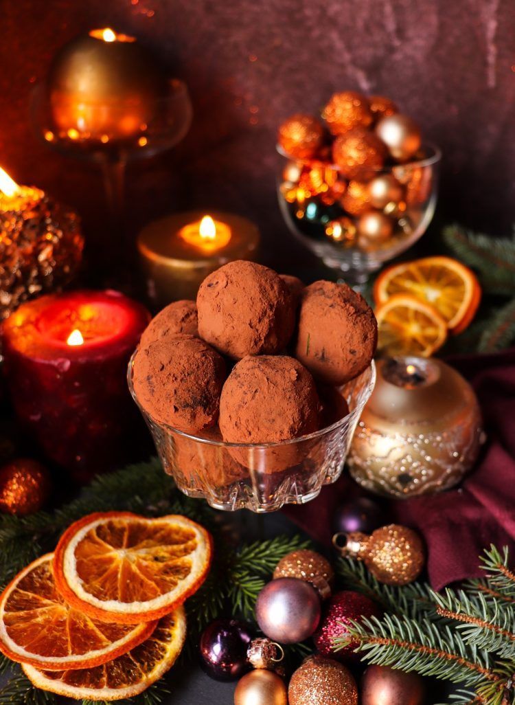 Festive Cointreau Chocolate Truffles