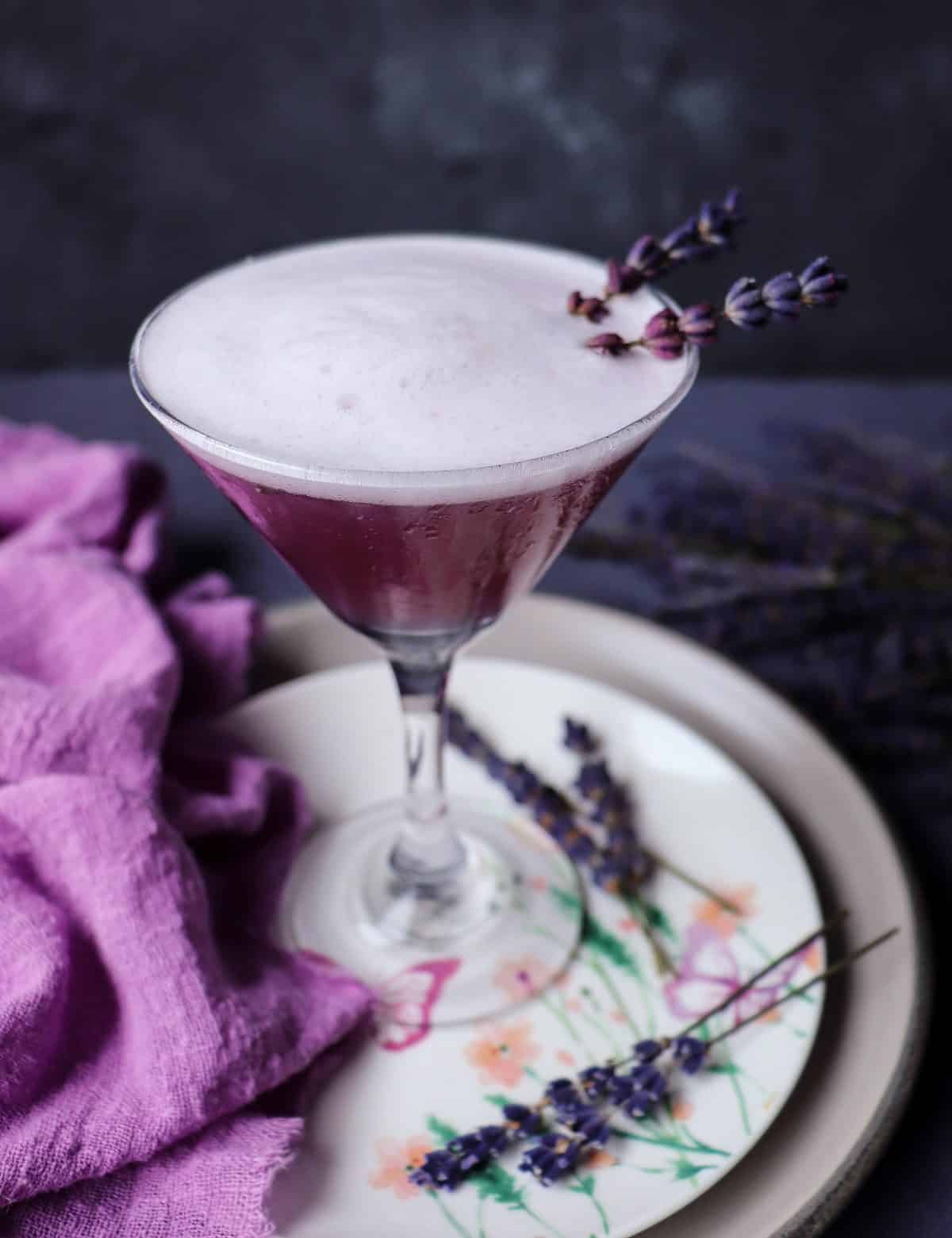 Lavender Gin Silver Fizz (Empress 1908 Gin Cocktail)