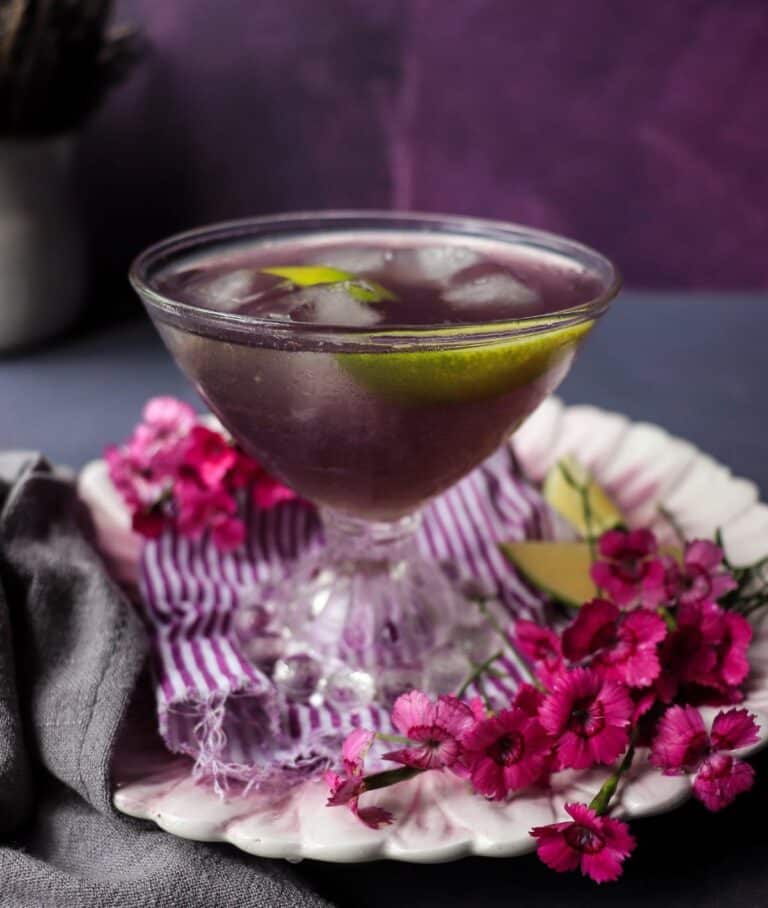 Violet Cocktail with Crème de Violette - Elegant Floral Drink