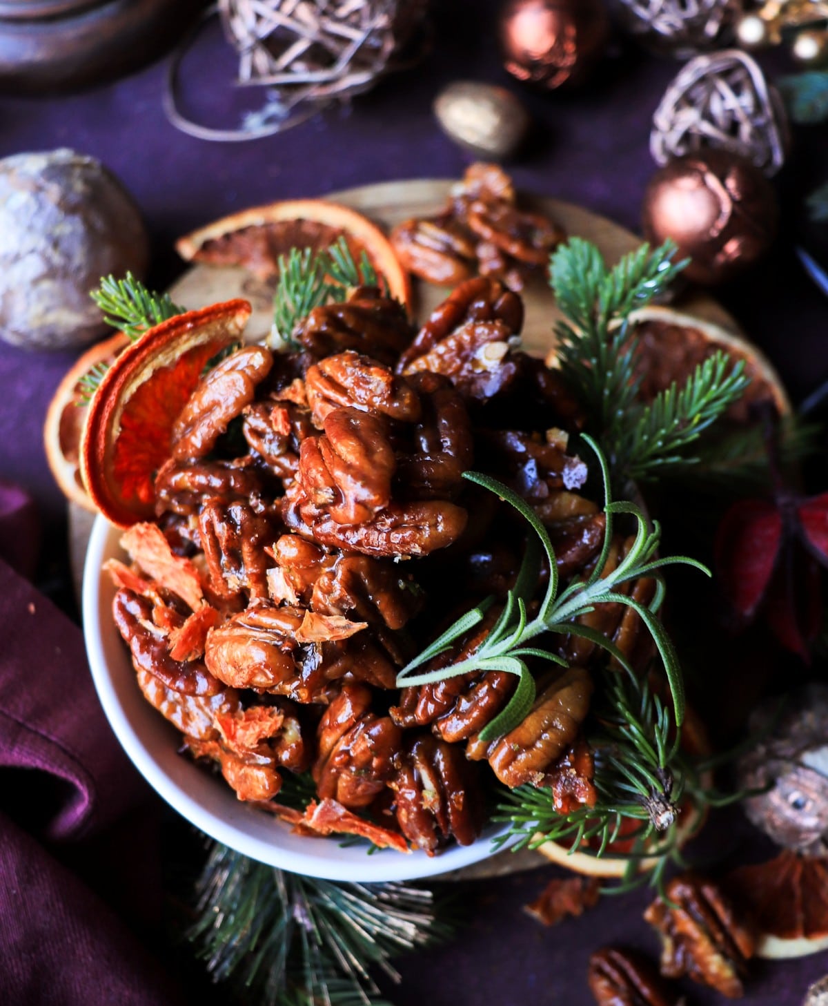 Caramelized Honey Orange Rosemary Pecans