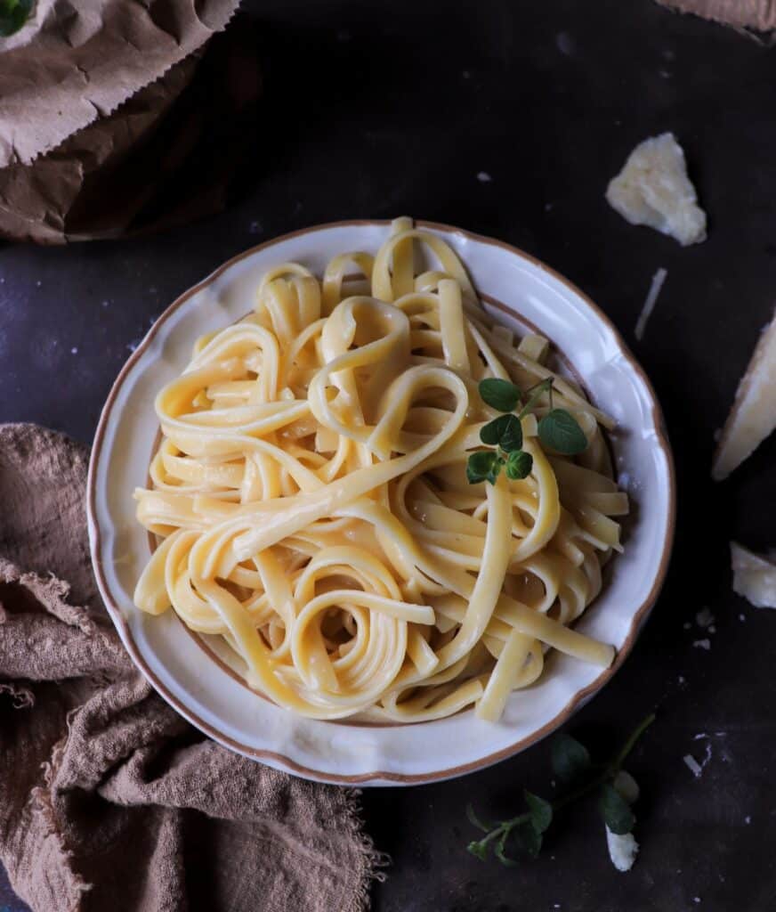 How to Make Italian Butter Pasta (Authentic Fettuccine al Burro)