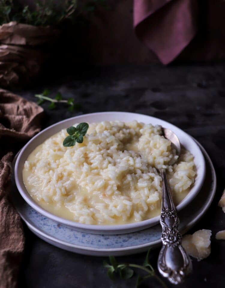 How to Make Parmesan Risotto (Risotto al Parmigiano)