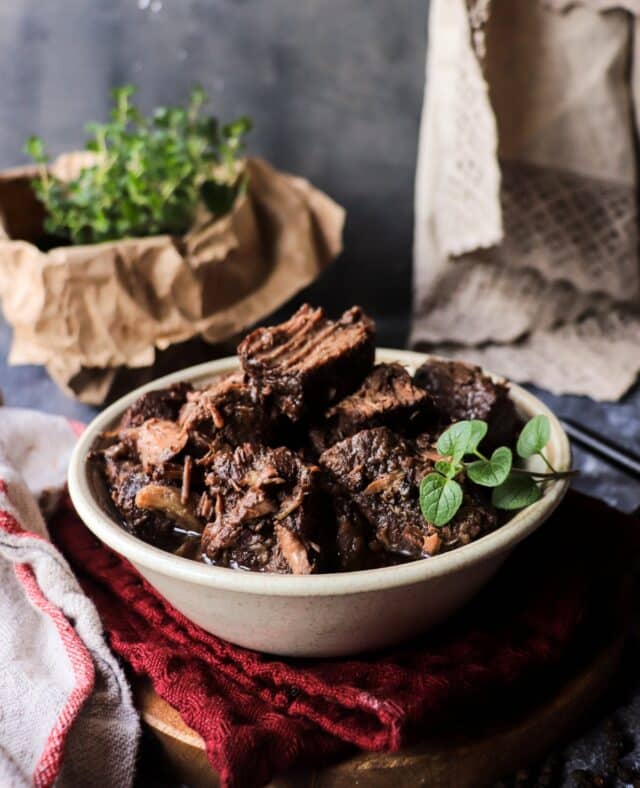 Tuscan Pepper Beef Stew (Peposo alla Fornacina)