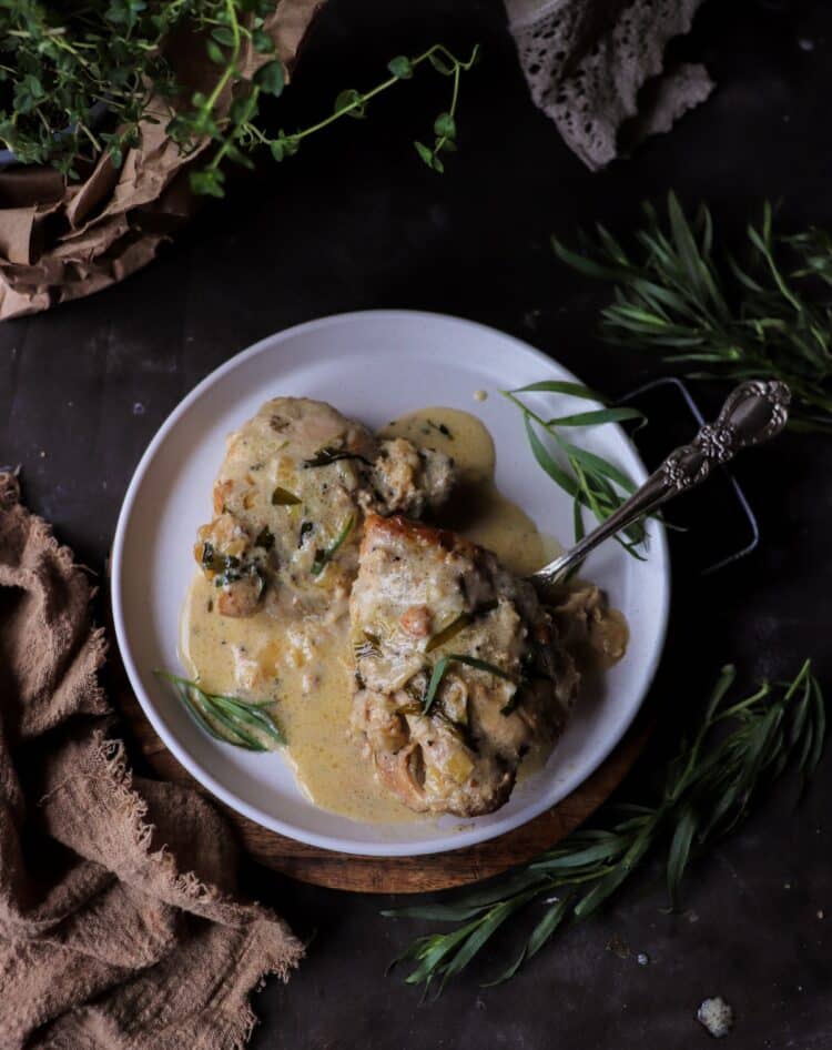 French Tarragon Chicken - Classic Creamy Poulet à l’Estragon